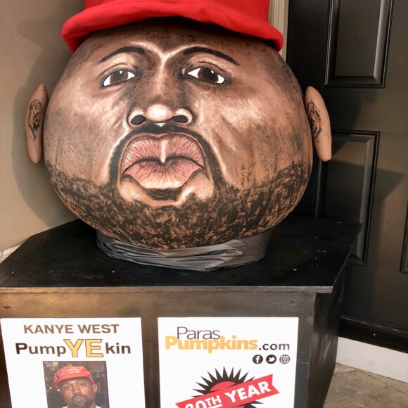 Paras Pumpkins - Creator of Giant Celebrity Pumpkins Since 1988